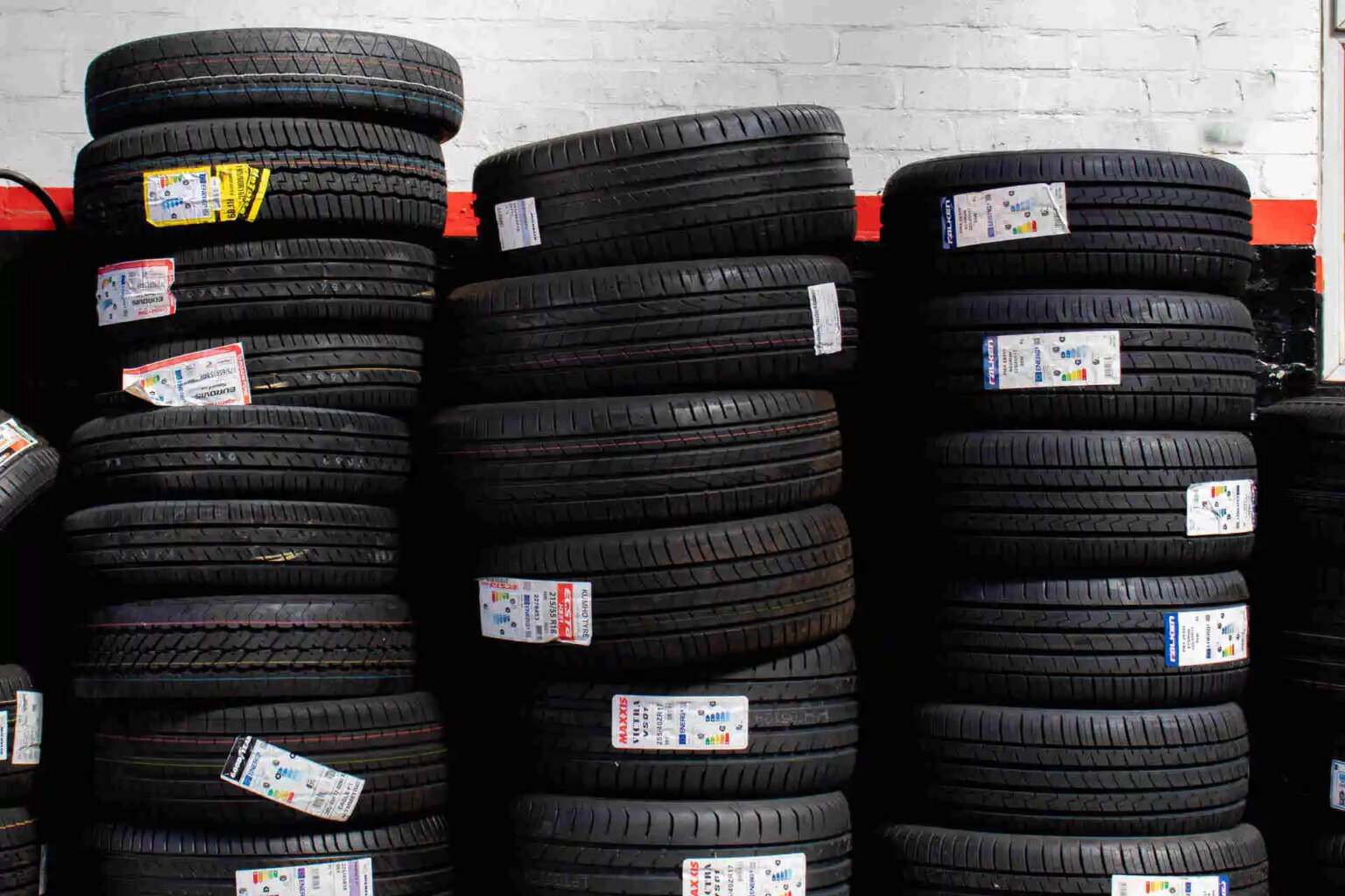 Tyres, Wheel Alignment & MOTs in Swindon